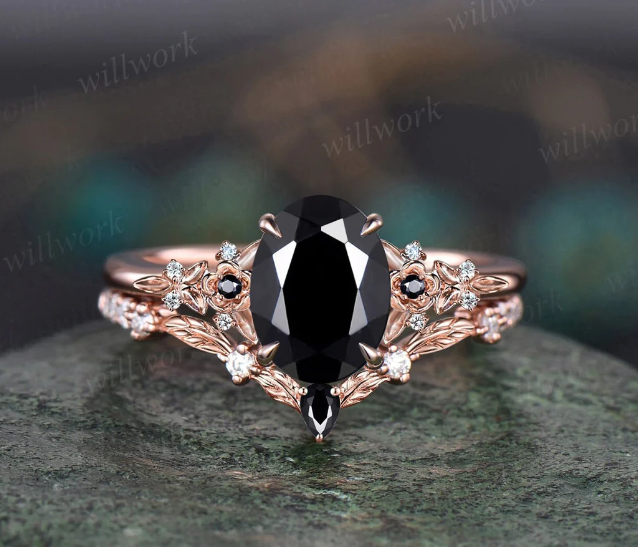 The Complete Guide to Onyx Engagement Ring – WILLWORK JEWELRY