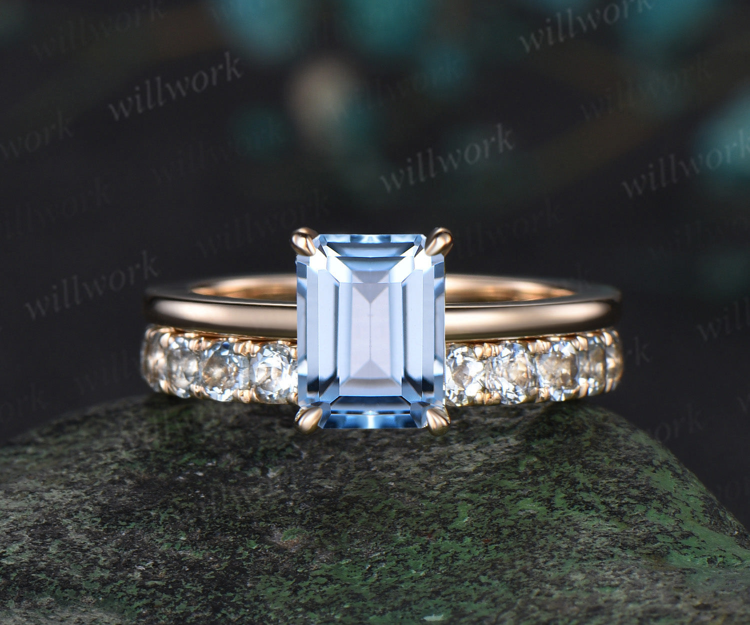 Emerald cut aquamarine ring yellow gold store